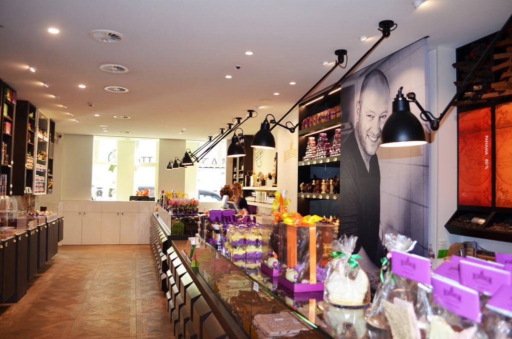 The Chocolate Line - Brugge - Rexel Belgium